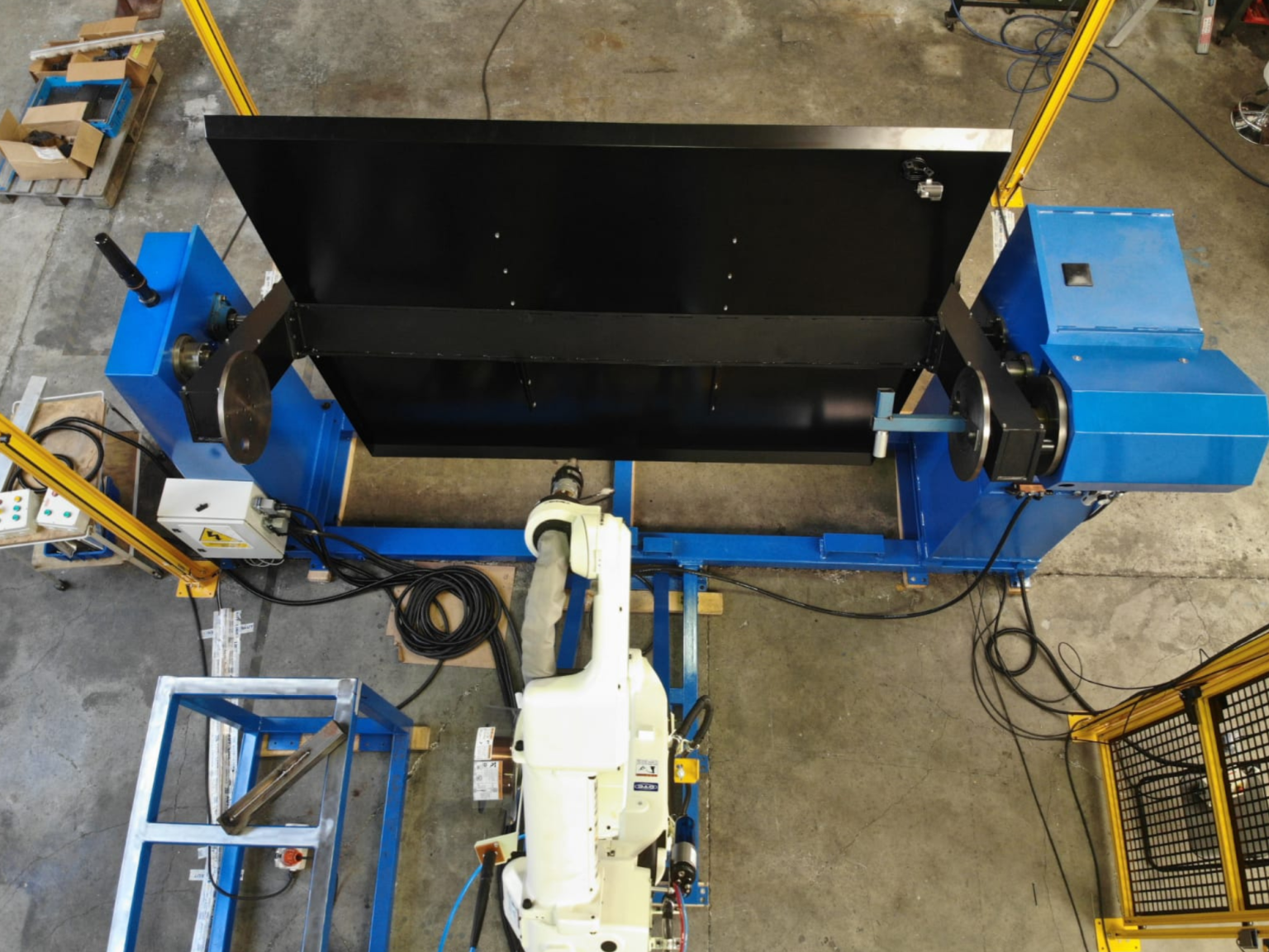 Custom Robotic Welding Cells | Autoa Robotic Welding